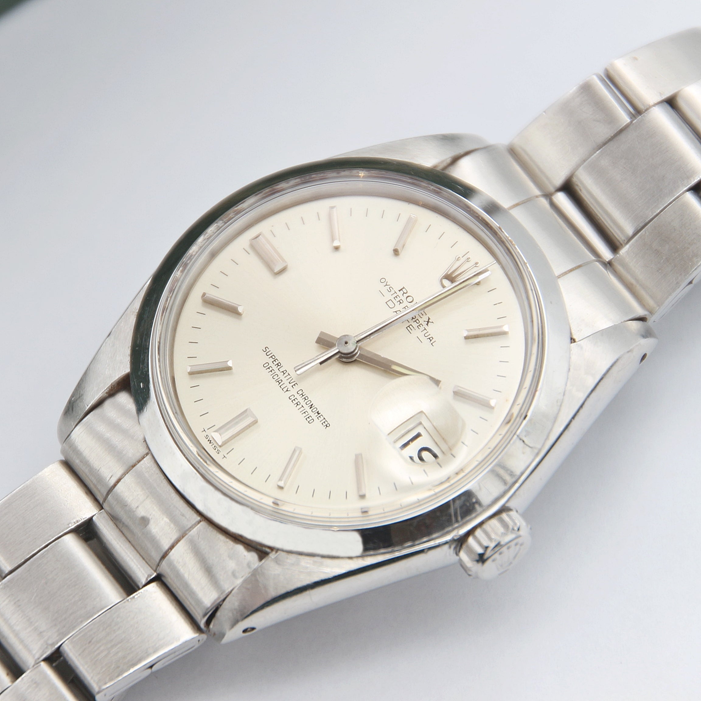 Rolex Oyster Perpetual Date ref. 1500 - Silver dial - Steel bracelet ...