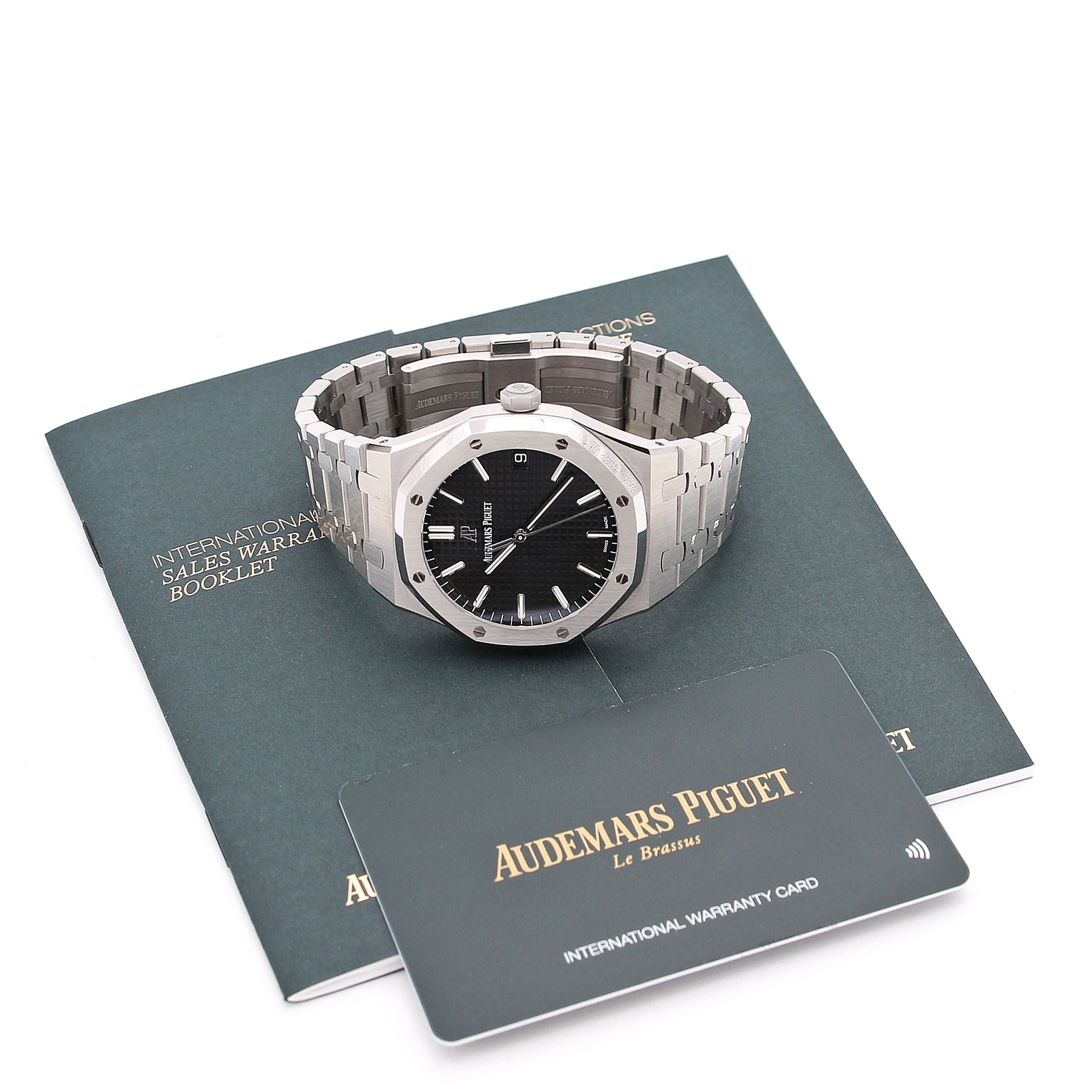Audemars Piguet Royal Oak ref. 15500ST - Black Dial - Full Set ...